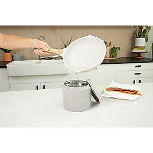 CYPRESS SUNRISE Bacon Grease Saver with Strainer - 32oz Ceramic Container for Kitchen Holds Bacon Fat Drippings Oil for Reuse - Keeper Can Hold Cooking Frying Oil - Dishwasher Safe