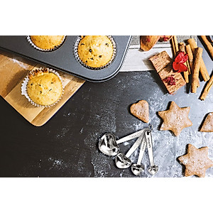 FASHIONCRAFT 4801 Love Beyond Measure Heart Measuring Spoons, Silver Measuring Spoons, Wedding Favor, 1-Piece