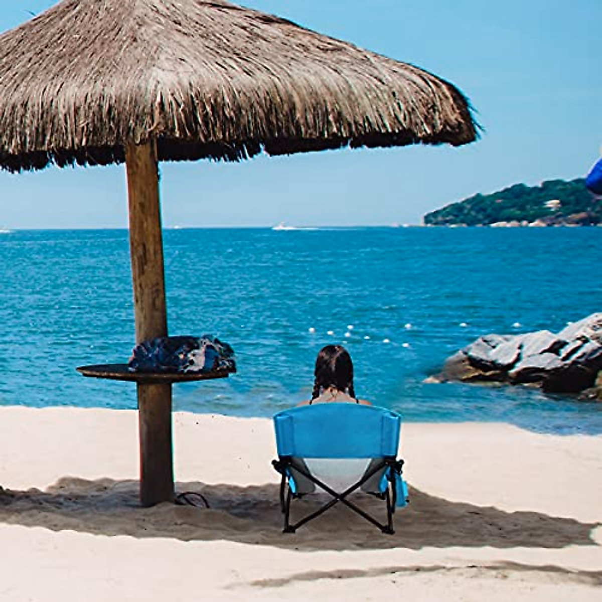 Oileus Low Beach Chair for Beach Tent & Shelter & Camping | Outdoor Ultralight Backpacking Folding Recliner Chairs with Cup Holder and Storage Bag, Carry Bag, Breeze Mesh Back, Compact Duty Blue 1 Pcs