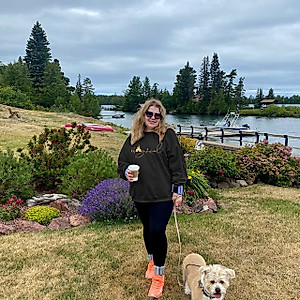 UNIQUENOE Magic Kingdom Sweatshirts for Women Magical Tshirt Family Vacation Tee Castle Graphic Long Sleeve Tops Black