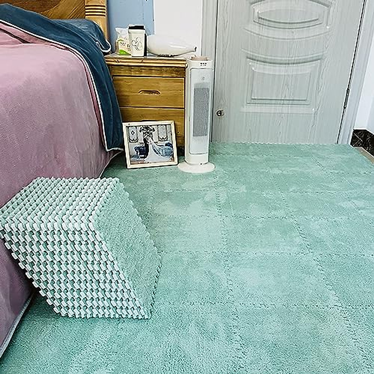 30 Pieces Foam Interlocking Interlocking Carpet Fluffy Area Rug,Square Floor Plush Floor Puzzle Playmat,12X12in Anti-Slip Shaggy Area Rug for Home(Color:Green)