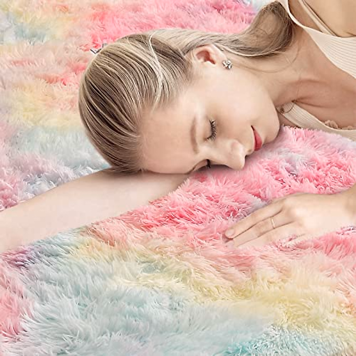 A Nice Night Shaggy Fluffy Faux Fur Area Rug,Tie Dye Style,Soft, Luxurious Shag Carpet Rugs for Nursery Rug, Bedroom, Living Room, Luxury Bed Side Plush Carpets, Rectangle (Light-Pink, 4' x 6')
