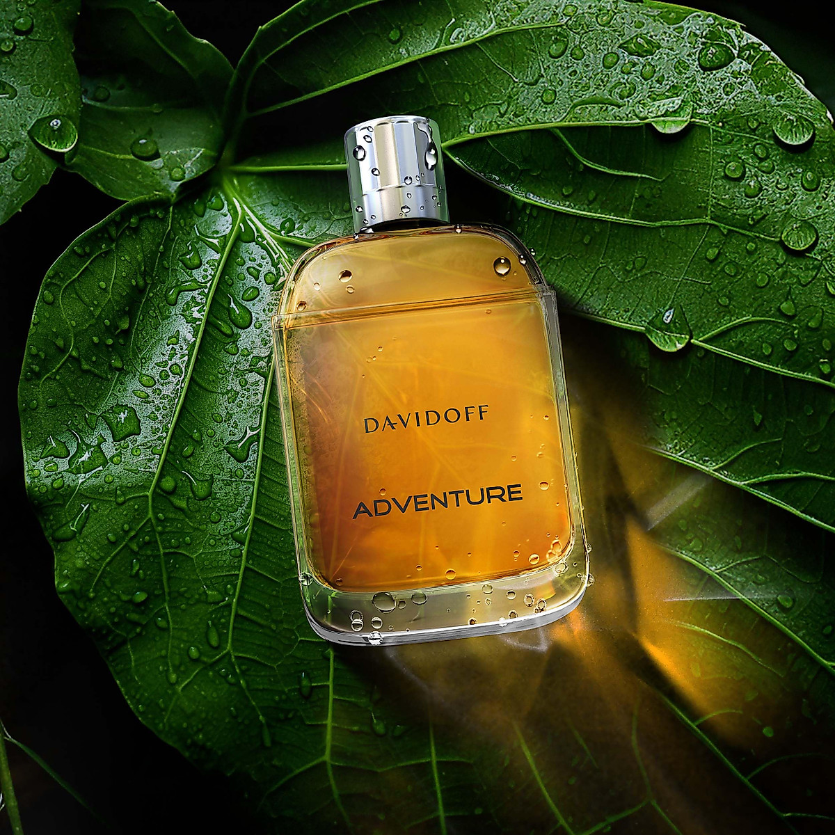 Davidoff Adventure Eau de Toilette – Woody Men's Cologne – With Notes of Mandarin, Pimento & Vetiver – Long Lasting Fragrance