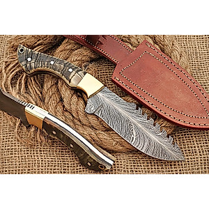 HUNTEX Unique Custom Handmade Hand-Forged New Feather Pattern Damascus Steel 9.5 Inch Long Full Tang Ram Horn Handle Razor Sharp Hunting Camping Knife with Genuine Leather Sheath