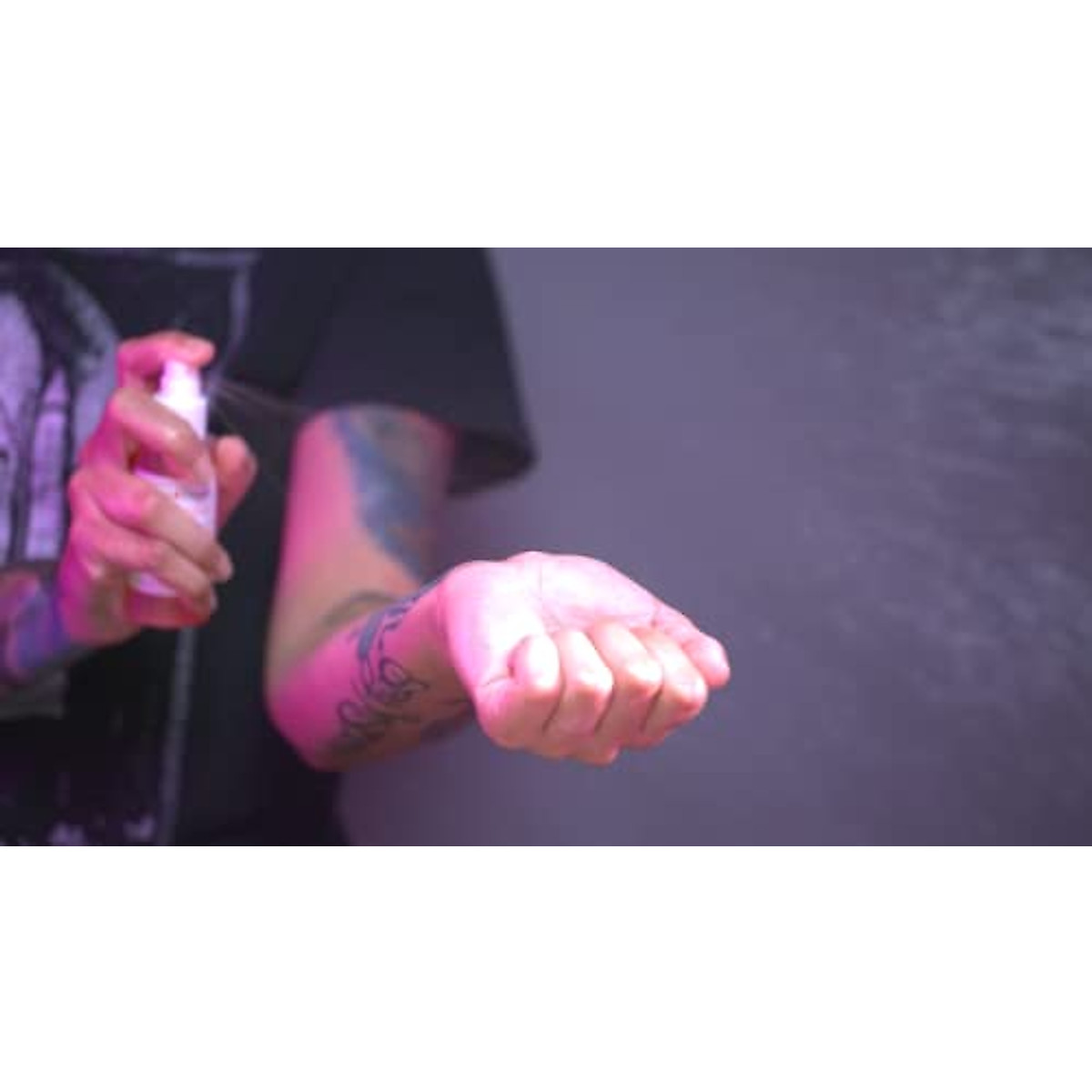 1 oz. 24K Egyptian Musk Body Spray Fragrance/Body Fragrance Oil, Pure Uncut. Add a Few drops to your Aromatherapy Diffuser.