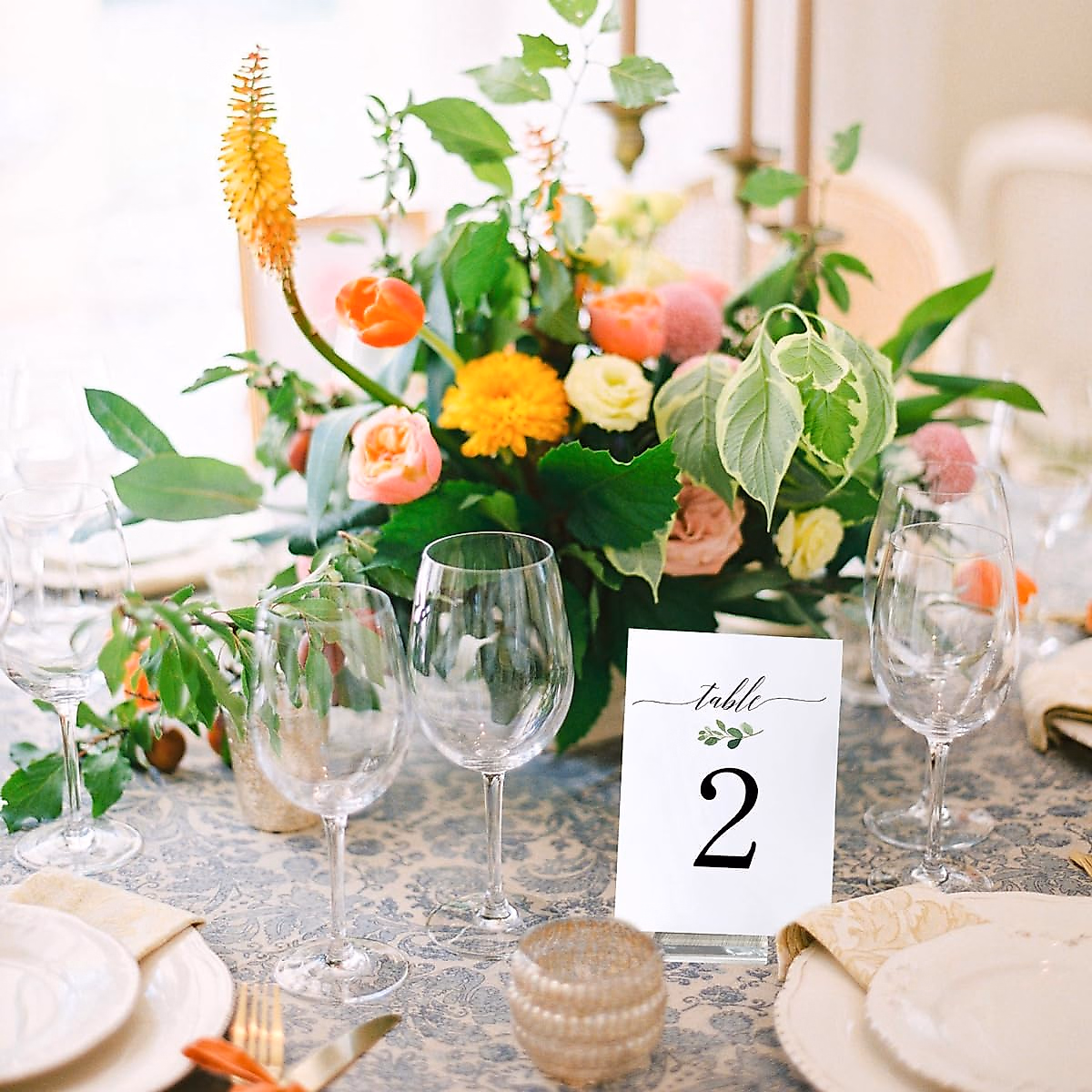 BOYIVI 10 Pieces Acrylic Place Card Holders Clear Place Acrylic Stands Name Card Wedding Sign Display for Table Numbers Wedding Photos Office Menu Meeting