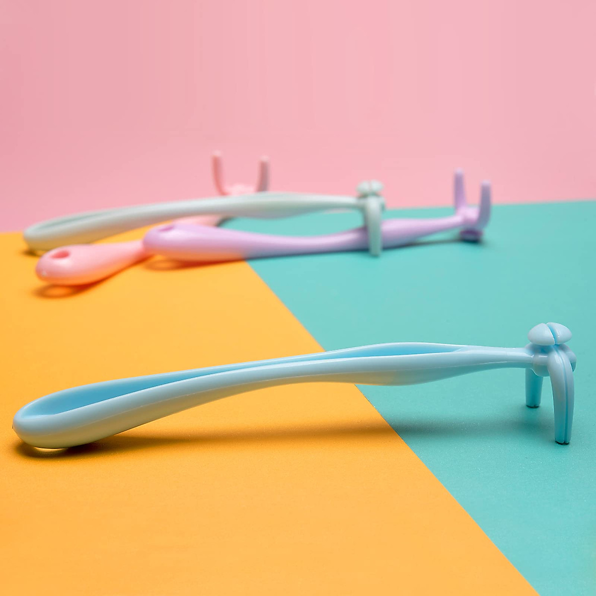 YaPoola Design NO-Waste Dental Floss Handle for Adults and Kids Teeth Cleaning Reusable Dental Picks 2 Counts Daughter Gift from Mother