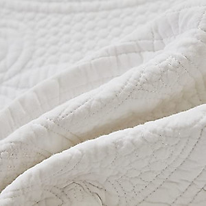 Brandream White Boho Sunflower Medallion Quilt Cotton Quilted Throw Blanket for Bed Couch Daybed 47 X 60 Inch Decorative Throw Blankets