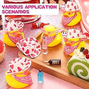 Jexine 24 Pcs Cowboy Rubber Duck, Cowboy Rubber Duck Mini Rubber Duckies with Hat Glasses Scarf Shower Party Favor(Cow Pattern)