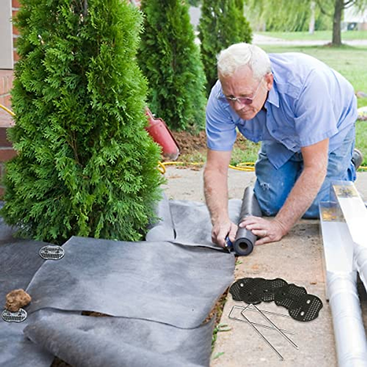 100 pcs 6 inch U-Shaped Landscape Staples and 100 pcs Fixing Gasket Sets, Garden Landscape Staples are Suitable for Outdoor Irrigation Hoses,Fixed Fences,Artificial Turf Nails and Tents.