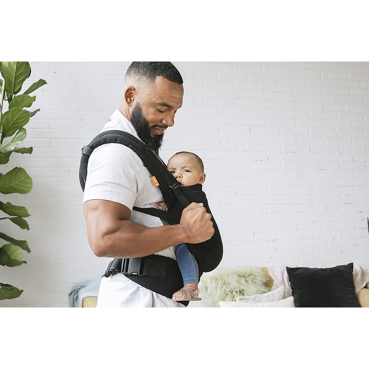 Baby Tula Standard Coast Mesh Baby Carrier, Adjustable Newborn to Toddler Carrier, Ergonomic and Multiple Positions for 15 – 45 pounds (Urbanista)