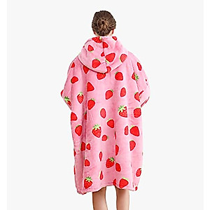 Blanket Hoodie Oversized Hoodie Oversized Blanket Hoodie,Premium Sherpa Fleece Oversized Hoodie Blanket Sweater Jacket with Giant Pocket,Super Cozy and Big Strawberry Blanket Hoodie for Women & Men