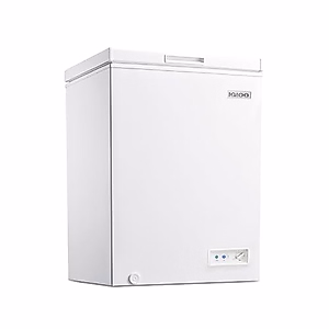 Igloo ICFXX35WH6AD Chest Freezer with Removable Basket and Front Defrost Water Drain, Small Deep Freezer Perfect for Homes 3.5 Cu.Ft., White