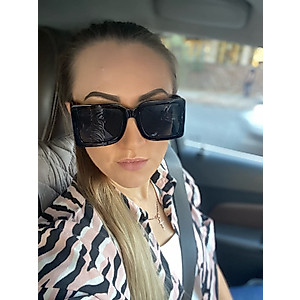 PORADAY Fashion Large Square Sunglasses for Women Men Trendy Black Thick Frame Luxury Designer Sun Glasses Modern Big Frame (Black/Grey)