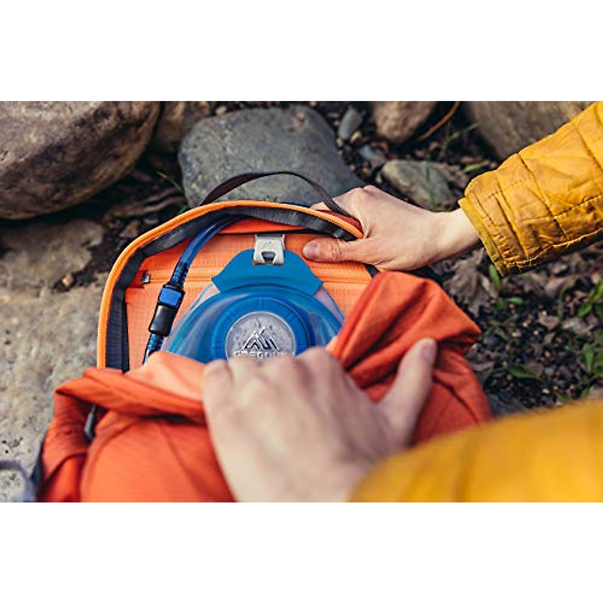 Gregory Mountain Products Women's Juno 30 H2O Hydration Backpack, Laguna Blue, one Size