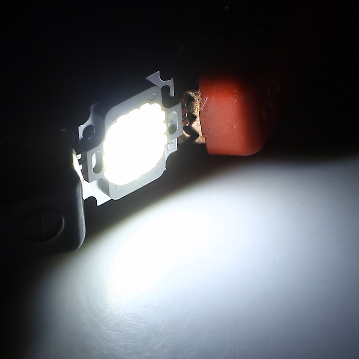 Kuuleyn Led Chip, LED Chip Bulb,10Pcs 10W LED Warm/Cool White SMD Chip COB DC 9-12V for Lamp Flood Light Bulb Replacement(Cool White)