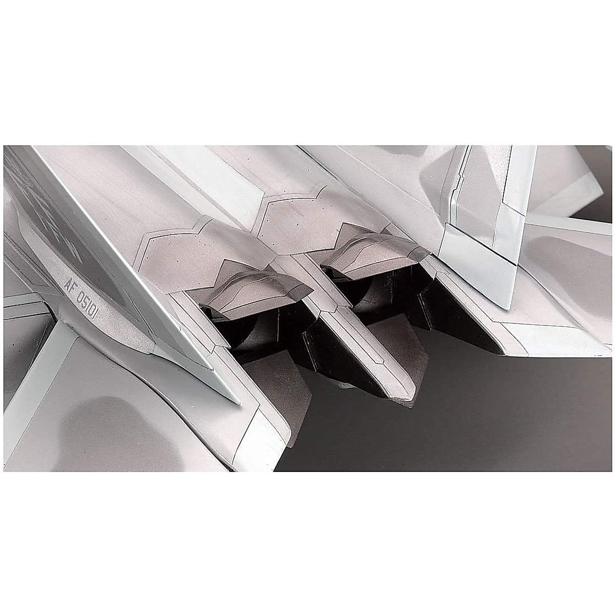 Hasegawa 1/48 F-22 Raptor USAF