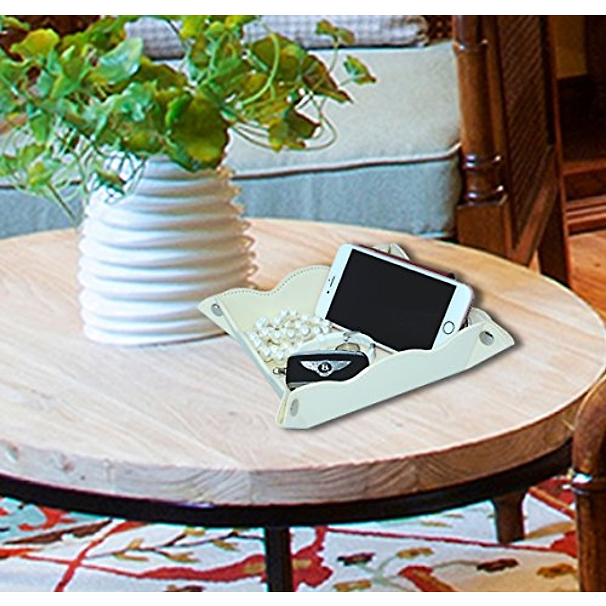 LISRSC Leather Valet Tray for Women,Trinket Jewelry Cosmetic Organizer Catchall Tray for Desk Dresser Nightstand (Off-White)