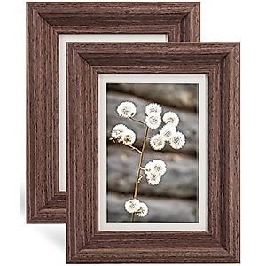 GraduationMall 5x7 Wood Picture Frames,Display Photos 4x6 with Mat or 5x7 Without Mat,Real Glass,Wall or Tabletop Display,Rustic Brown Set of 2