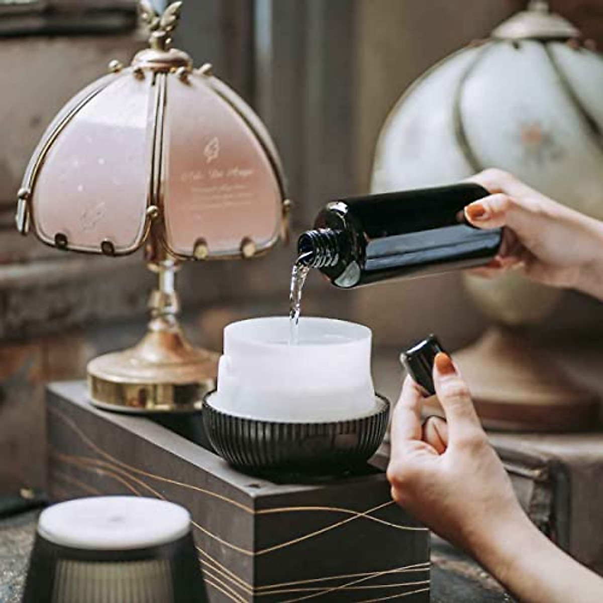 Infinity Jars 200 ml (6.7 fl oz) Black Ultraviolet Glass Easy Pour Screw Top Bottle