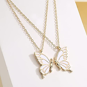 Friendship Necklace 2 Best Friend Friendship Gifts for Women Friends, Butterfly Matching Bestie BFF Necklace Gifts for Girls Women Friends Female Long Distance Birthday Christmas Valentines Day Gifts (Gold)