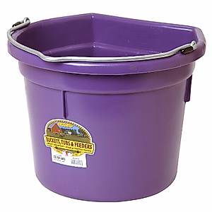Little Giant® Flat Back Plastic Animal Feed Bucket | Animal Feed Bucket with Metal Handle | Horse Feed & Water Bucket | 22 Quarts | Purple