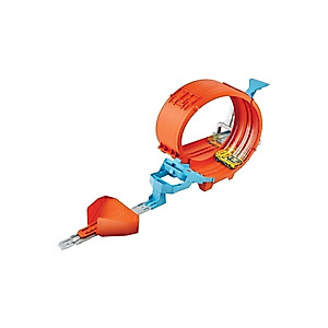 Hot Wheels Toy Car Track Set Loop Stunt Champion, Dual-Track Loop with Dual-Launcher, Includes 1:64 Scale Toy Car