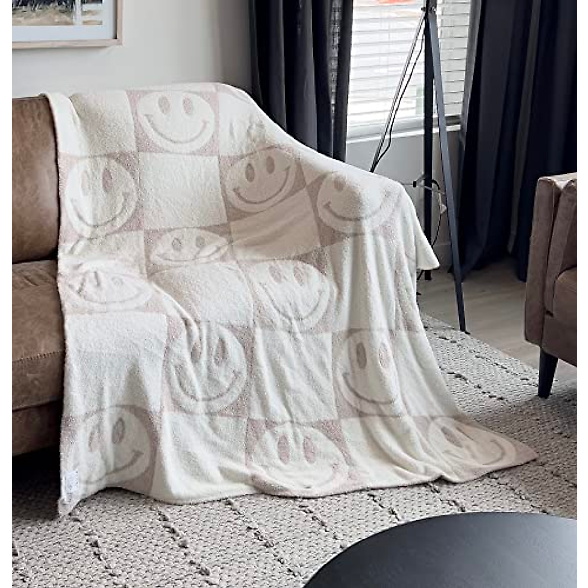 Checkered Blanket, Smiley Face Throw, Soft Cozy Microfiber Plush Blanket, Checkerboard Pattern, Reversible, Stretchy Throw Blanket 51" X 63" (White and Beige)