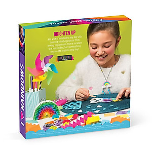 Craft-tastic – I Love Rainbows Craft Kit – Make 6 Colorful Arts & Crafts Projects