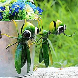 Cruis Cuka Metal Yard Art Garden Decor Cute Grasshopper Lawn Ornament ​Hanging Wall Sculpture - Set of 2