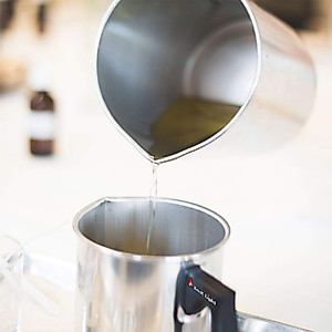 EricX Light Candle Making Pouring Pot,2 pounds,Double Boiler Wax Melting Pot,Dripless Pouring Spout & Heat-Resisting Handle Designed,Aluminum Construction Candle Making Pitcher