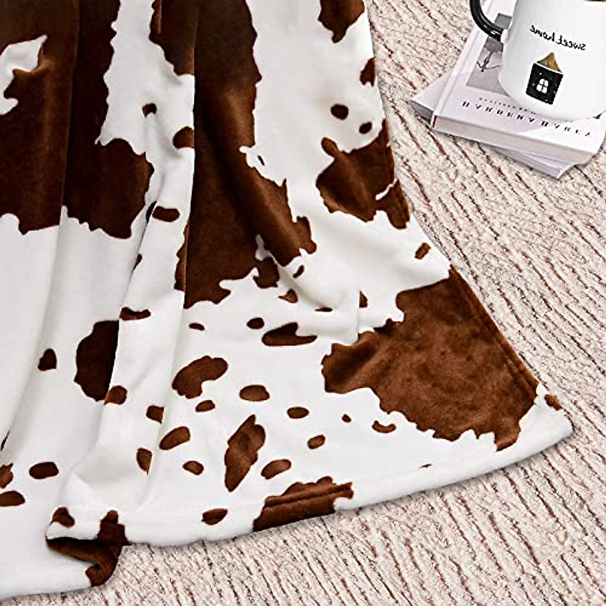 WISH TREE Cow Print Blanket Soft Fleece Throw Blankets with Brown Cow Print for Adults Bed, Couch, Sofa (Twin Size 60 * 80 Inches)