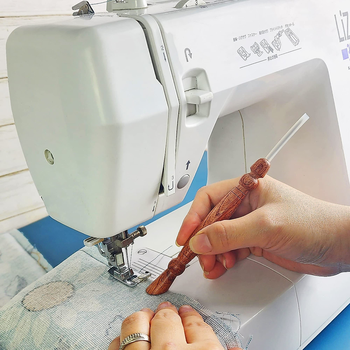 Savina Stiletto & Pressing Tool - Essential Quilting/Sewing Tool Stiletto, Presser - Precision placement tool for Getting Seams to Lay Correctly (1 Pieces)