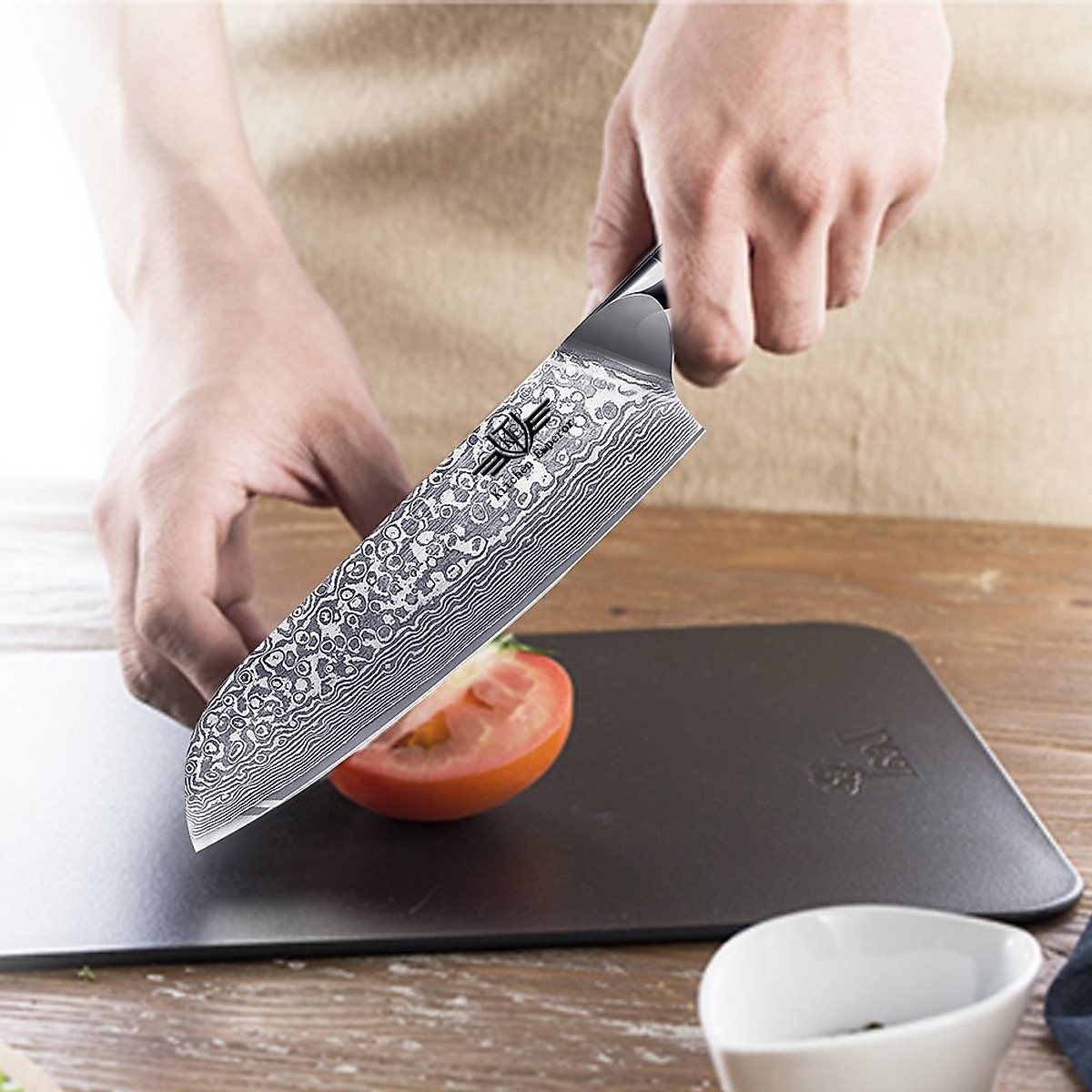 Kitchen Emperor Santoku Knife, Damascus Kitchen Knife, Professional Chef Knife with Comfortable G10 Handle Full Tang