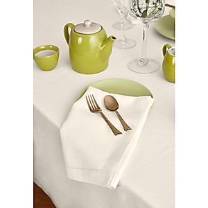 Solino Home Ivory Linen Tablecloth 70 x 126 Inch – 100% Pure European Flax Linen Prewashed Tablecloth – Machine Washable Rectangular Table Cover for Spring, Summer, Indoor, Outdoor – Sonoma