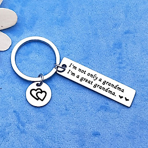 Great Grandma Gift Keychain First Time Great Grandma Gifts Mothers Day Baby Shower Party Gift Promoted to Great Grandmother Jewelry Great Grandparents Baby Announcement Gift Great Grandma to Be Gift