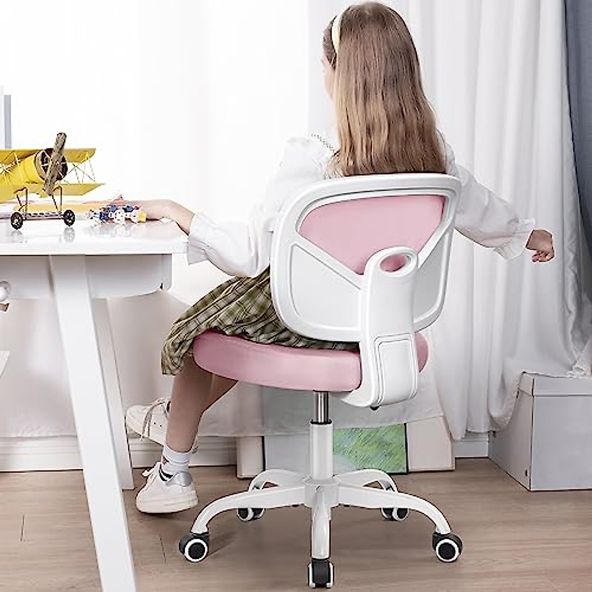 Primy Kids Desk Chair, Pink Study Chair for Boys Girls with Height Adjustable, Swivel Mesh Task Student Chairs for 4-12, Growing Teen Office Chair for Home/School/Office (Pink)