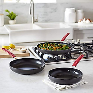 Amazon Basics Hard Anodized Non-Stick 3-Piece Skillet Set, 8-Inch, 9.5-Inch and 11-Inch, Black