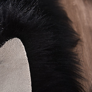 ORINOVA Black Faux Sheepskin Washable Fluffy Fur Area Rugs for Bedroom Small Fuzzy Carpet for Living Room 2x3 Boho Nursery Rug