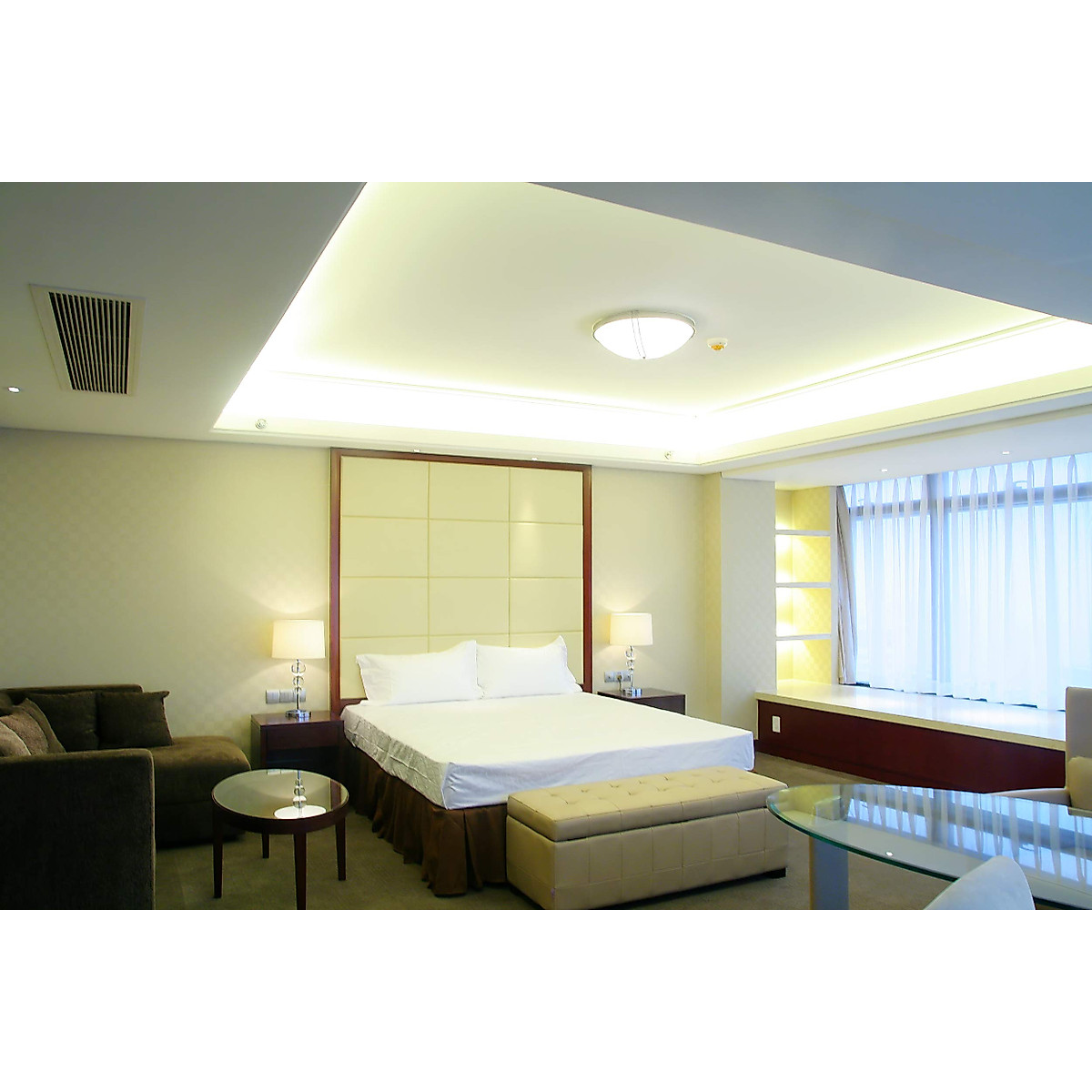 Bulbrite KX40CL/MC Mini-Candelabra Screw Base (E11) Light Bulb, 1 Count (Pack of 1), Clear