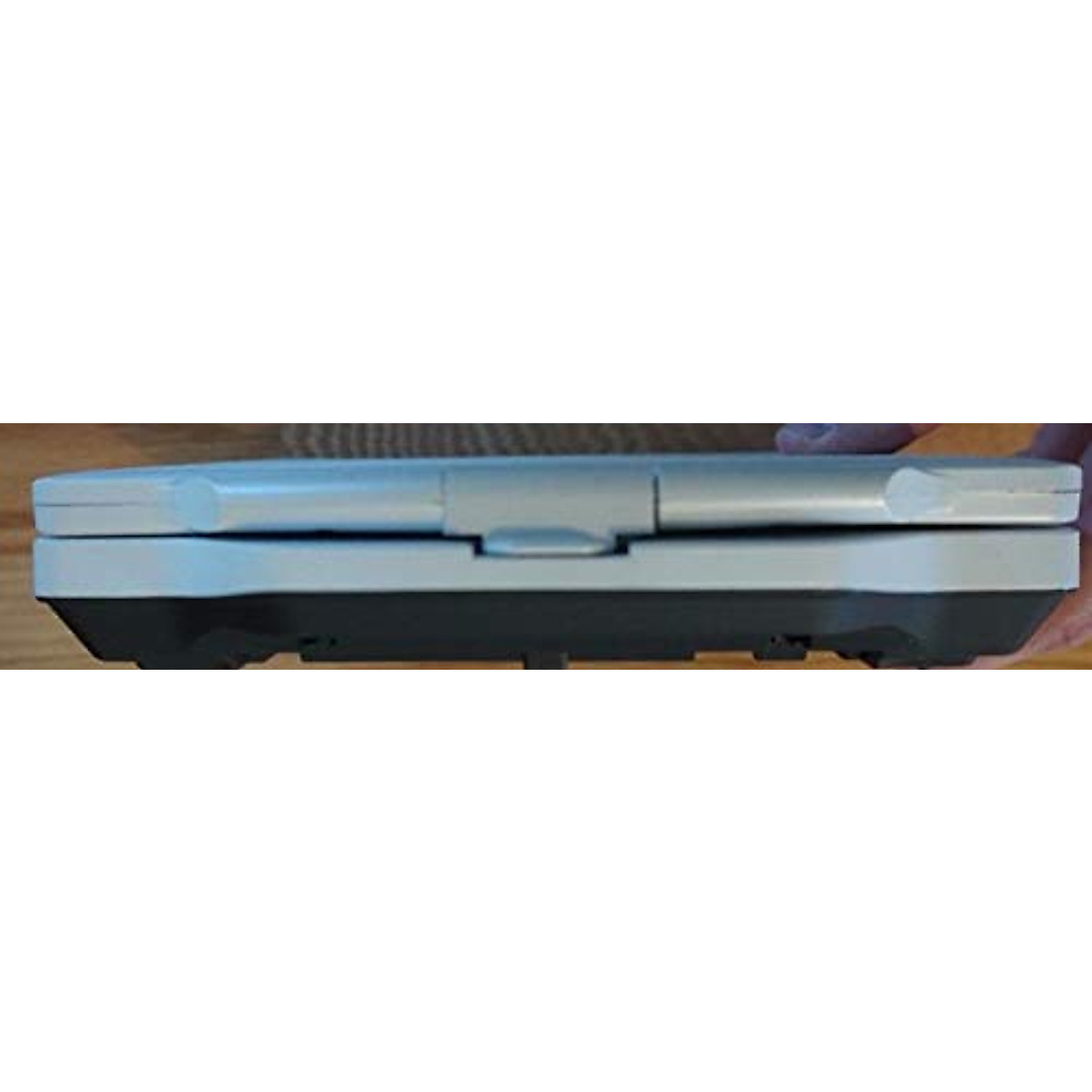 Zenith 7 Wide LCD Portable DVD Player DVP615