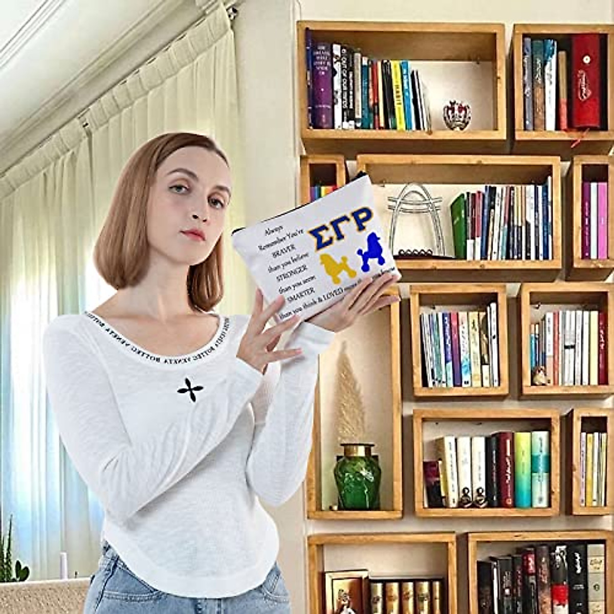 LEVLO Sorority Cosmetic Make up Bag Greek Sorority Sigma Gamma Rho Inspired Gift You Are Braver Stronger Smarter Than You Think Makeup Zipper Pouch Bag