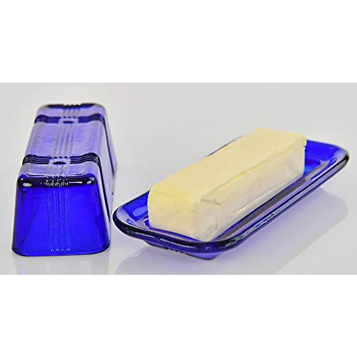 Home-X Glass Butter Dish with Lid - Vintage Style Butter Keeper for Countertop, Retro Butter Container with Cover, Dishwasher Safe Butter Holder, 6 3/4" L x 3 1/4" W x 2 1/2" H, Blue