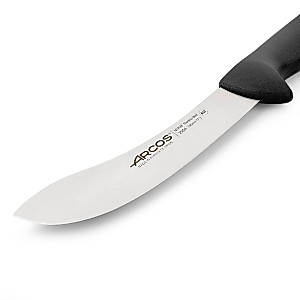 ARCOS Skinning Knife 7 Inch Nitrum Stainless Steel and 190 mm blade. Ergonomic Polypropylene Handle. Series 2900. Features different handle colors to make it easier for each food group. Color Black.