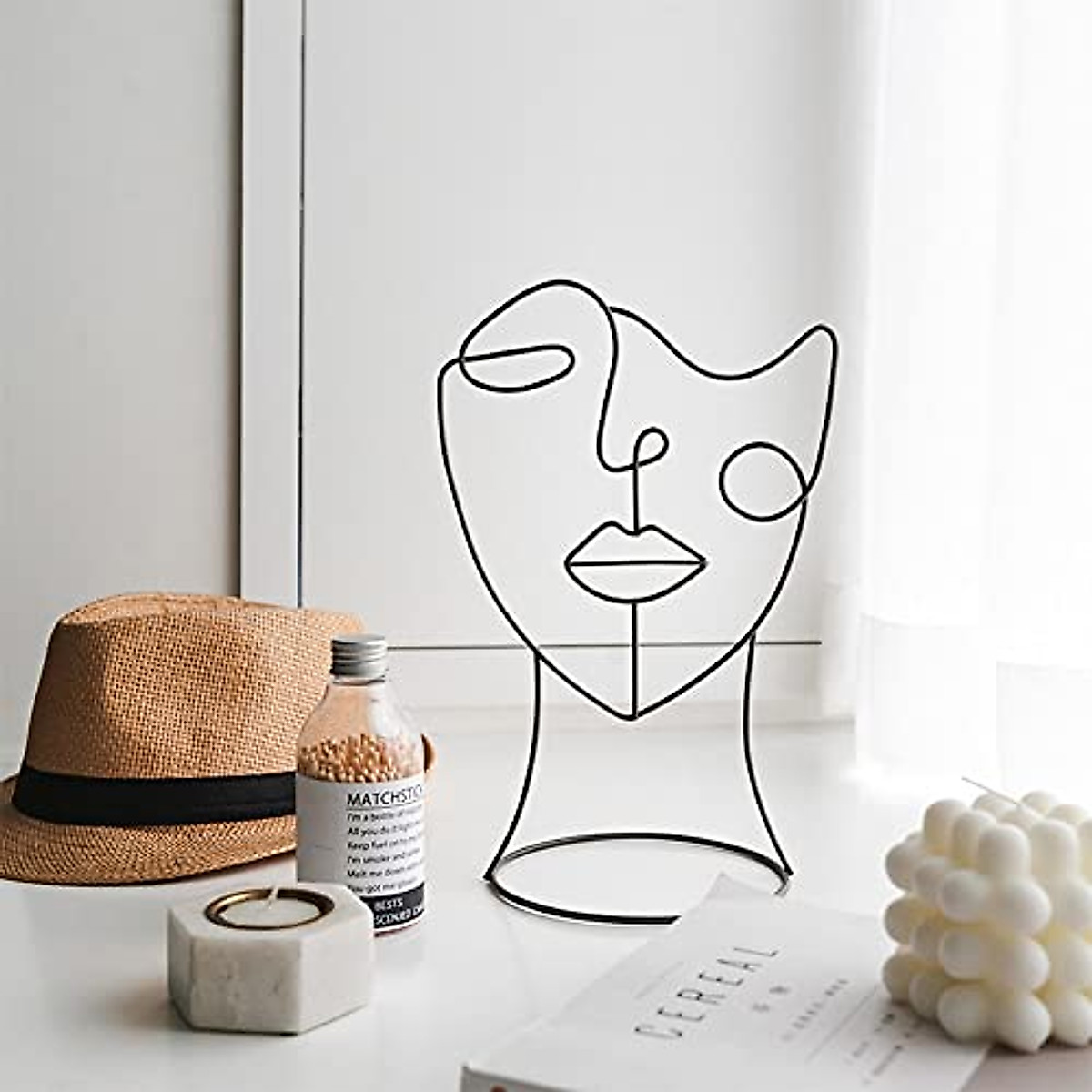 FM2018XSL Metal Wire Statue Ladies Hat Rack Stand Hat Holder Hat Organizer, Housewarming Gifts for Home Desk Decorations(No Hat)