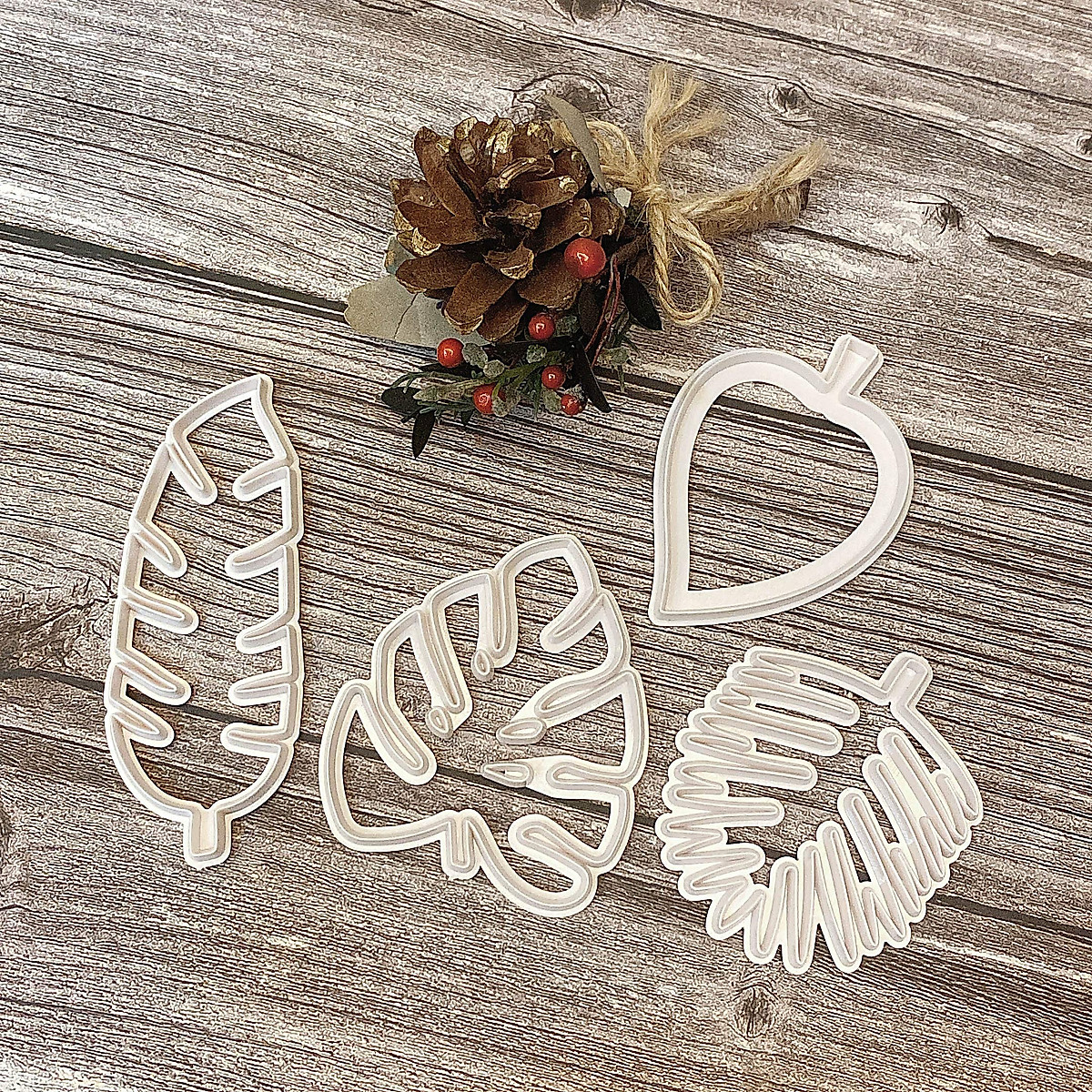 Clever Monster Tropical Leaf Cookie Cutter Set of 4, Hawaiian Palm Leaves Fondant Cutters Set for Gum Paste, Sugarcraft Candy, Luau Cake Decorating