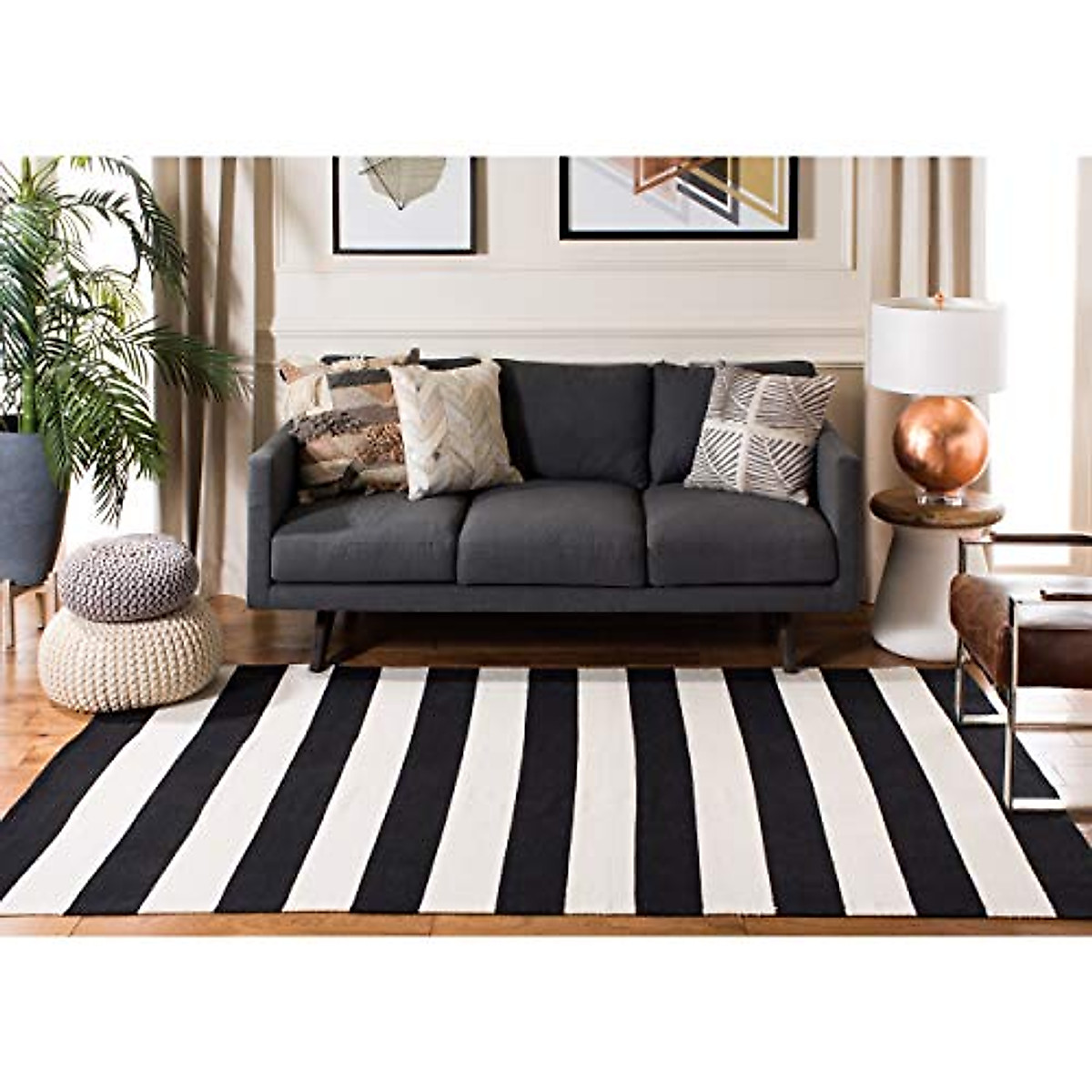 SAFAVIEH Montauk Collection 6' x 9' Black/Ivory MTK712D Handmade Flatweave Boho Farmhouse Cotton Stripe Living Room Dining Bedroom Area Rug