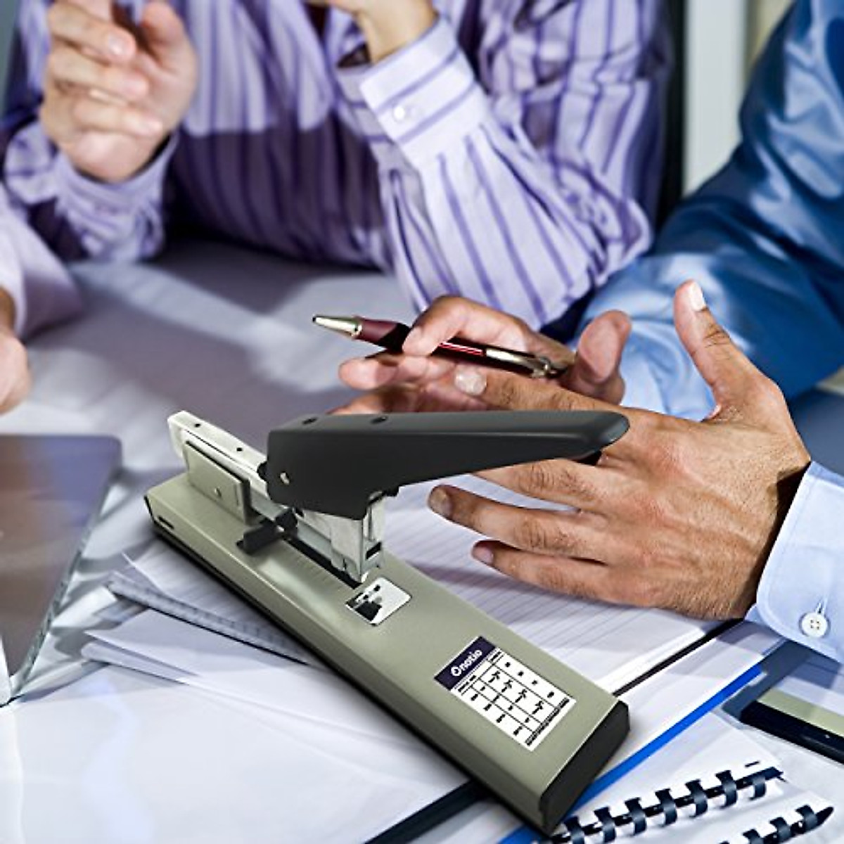 Onotio Heavy Duty 100 Sheet High Capacity Office Desk Stapler with 1000 Box Staples