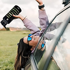 XccMe 32 oz Water Bottles,Insulated Water Bottle,Stainless Steel Water Bottles,Double Wall Metal Water Bottle with Straw,Silicone Boot and Paracord Handle,Sports Water Bottle(Camouflage)