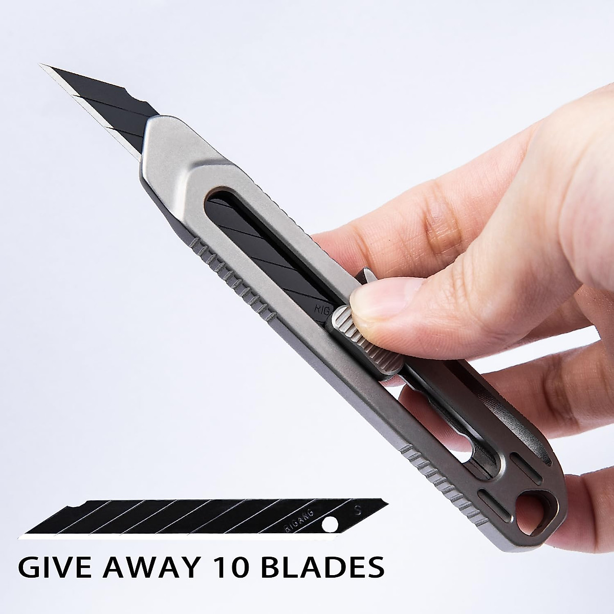 TGZUO Titanium Pocket Knife with Clip Small EDC Retractable Box Cutter Flipper Utility Knife 10pcs Carbon Steel Blades